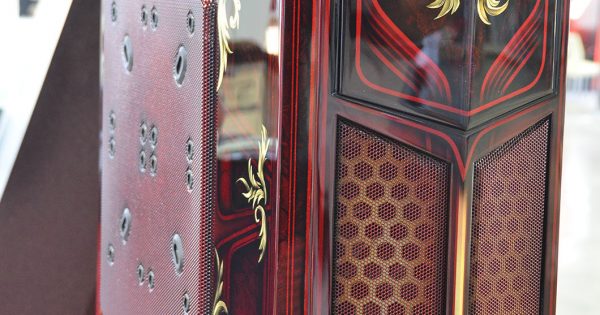 Rosewill THRONE – Techgage