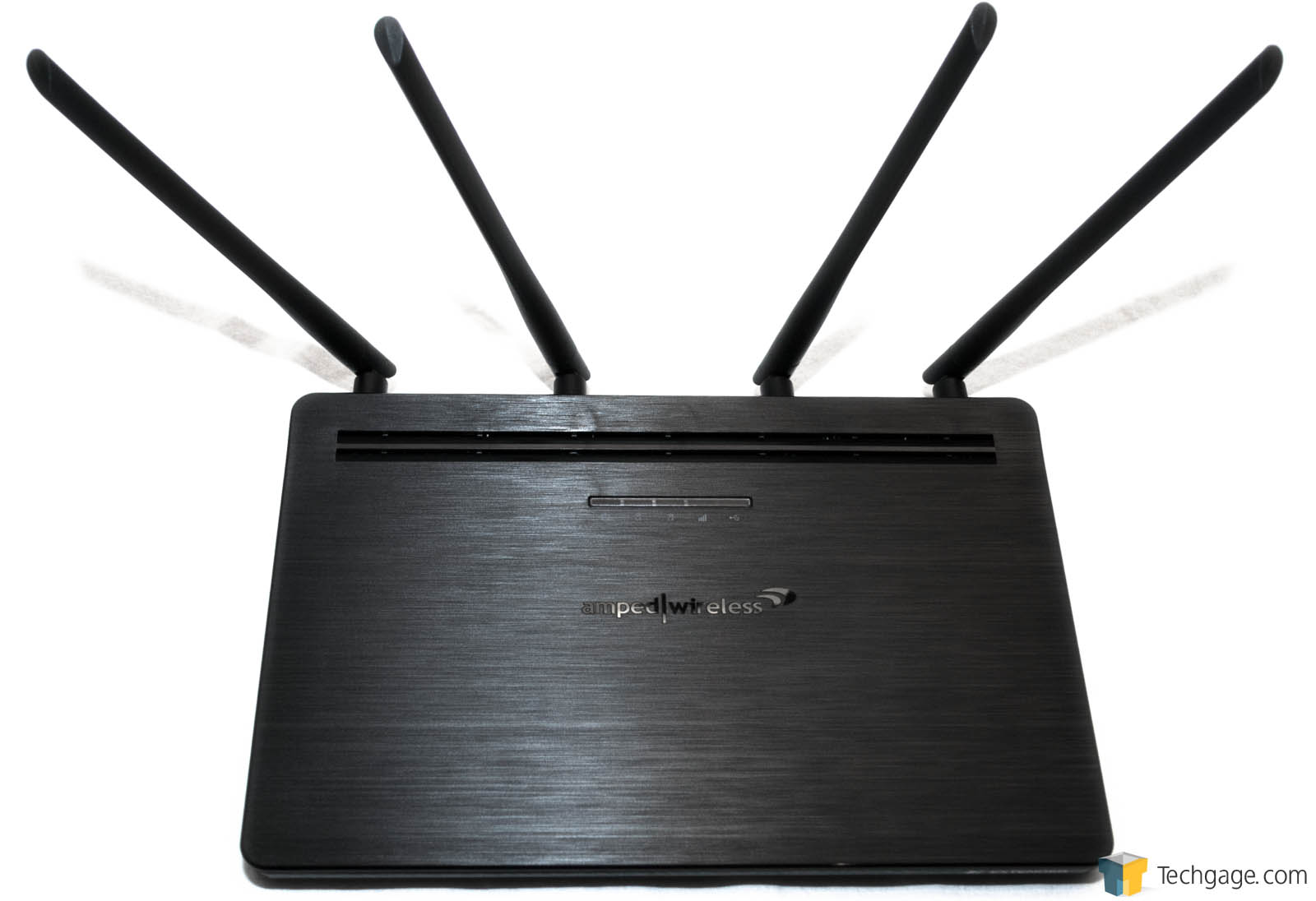 A Wi-Fi Extender? More like a Wi-Fi Perpetuator! A Review of the Amped ...